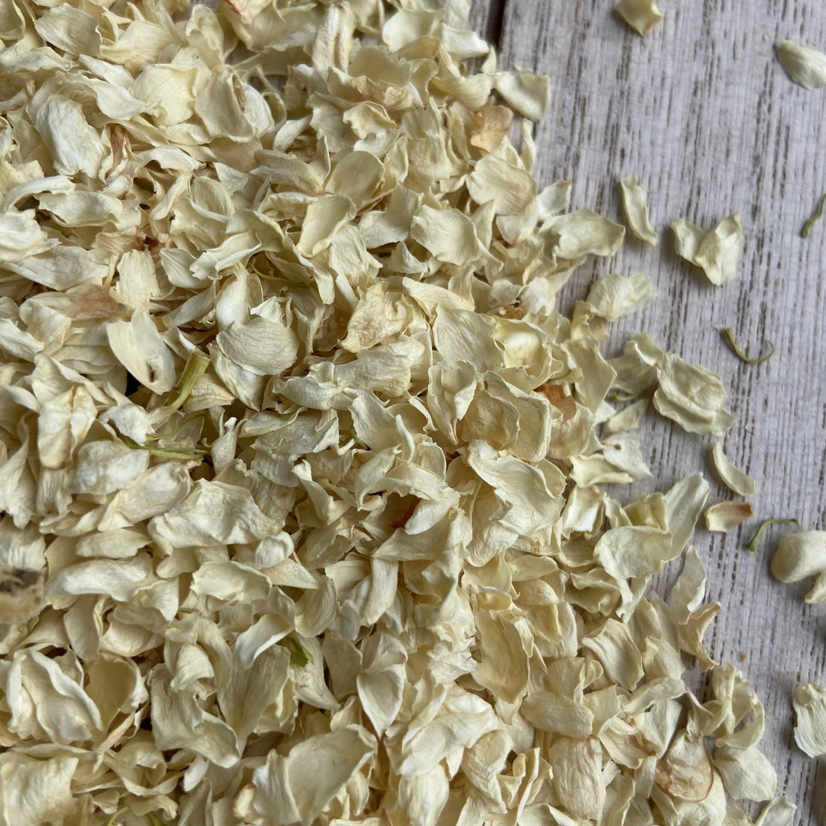 Dried Petal Confetti | Natural Confetti | Confetti Bee