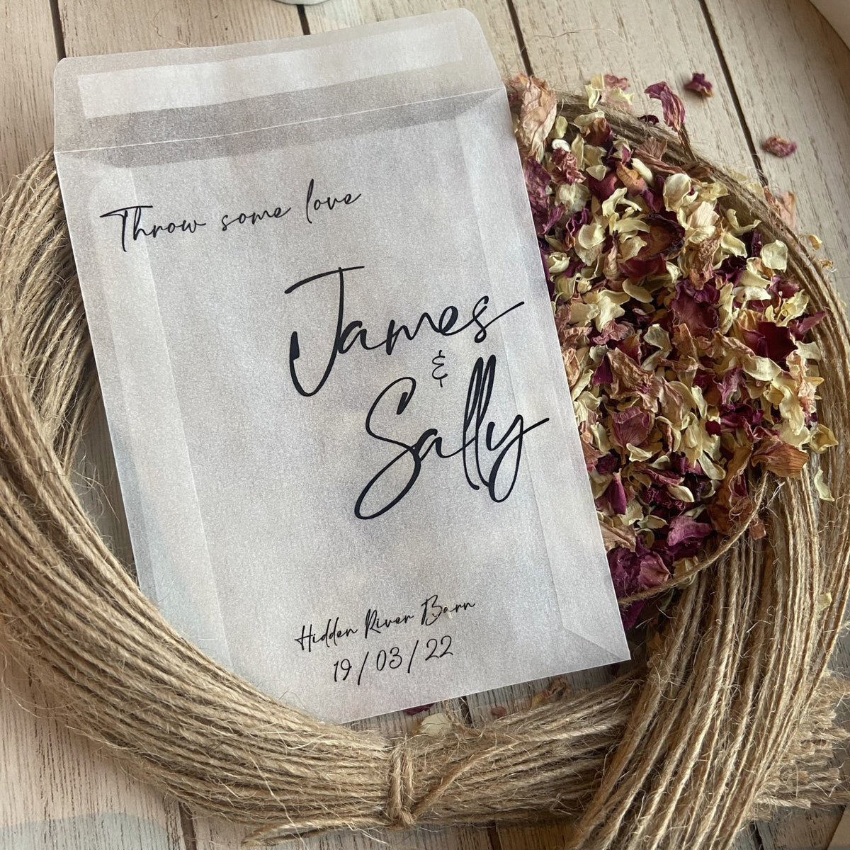 Paper Confetti Bags | Confetti Bag | Confetti Bee