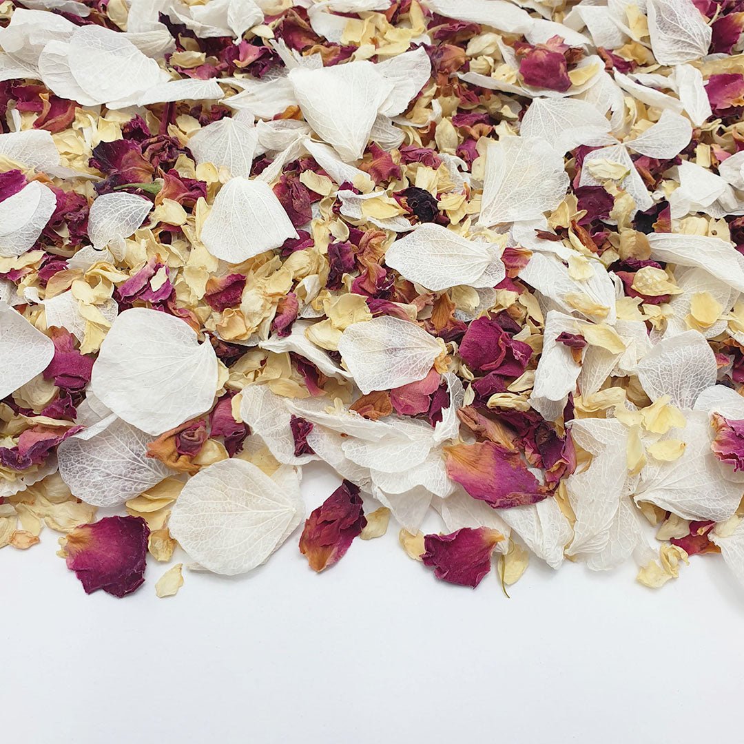 Charming Confetti | Petal Wedding Confetti | Confetti Bee