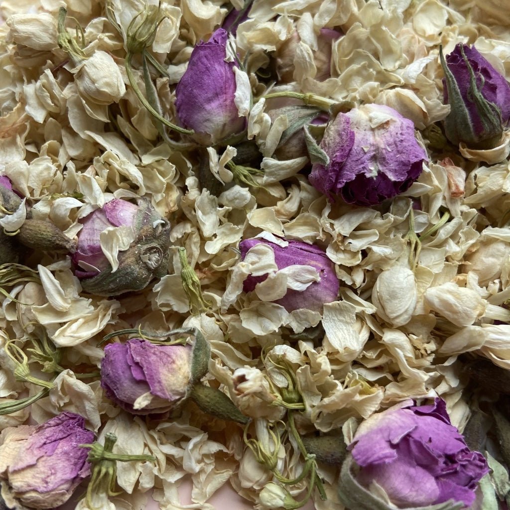 A Hint Of Blush Buds Confetti | Wedding Confetti | Confetti Bee