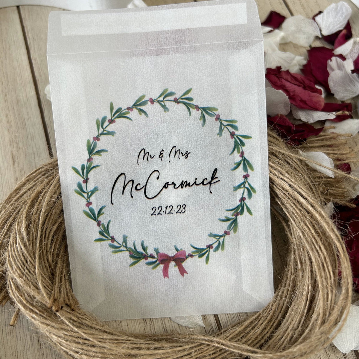 Personalised Confetti Packets - Festive Design 1 | Confetti Bee
