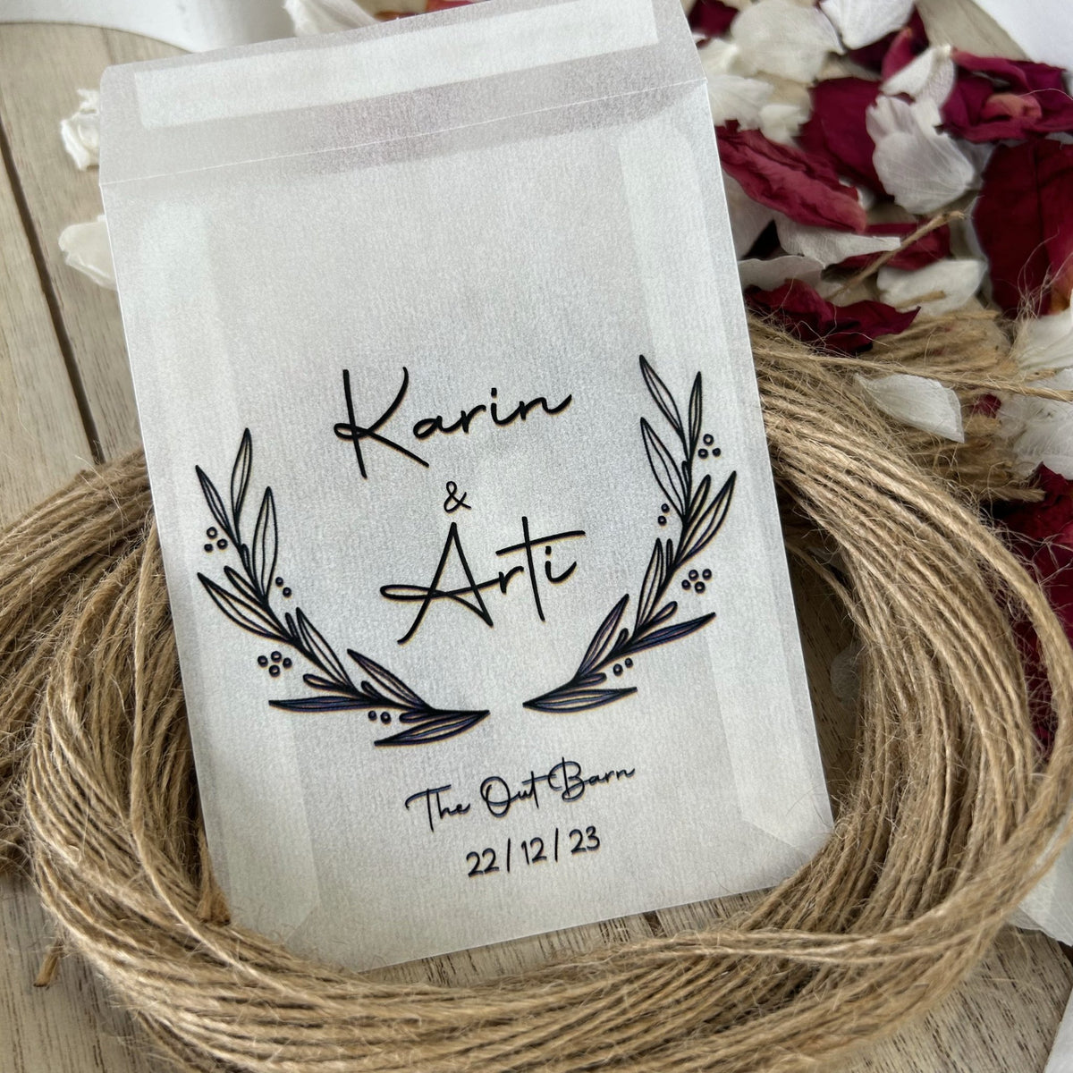 Personalised Confetti Packets - Festive Design 3 | Confetti Bee